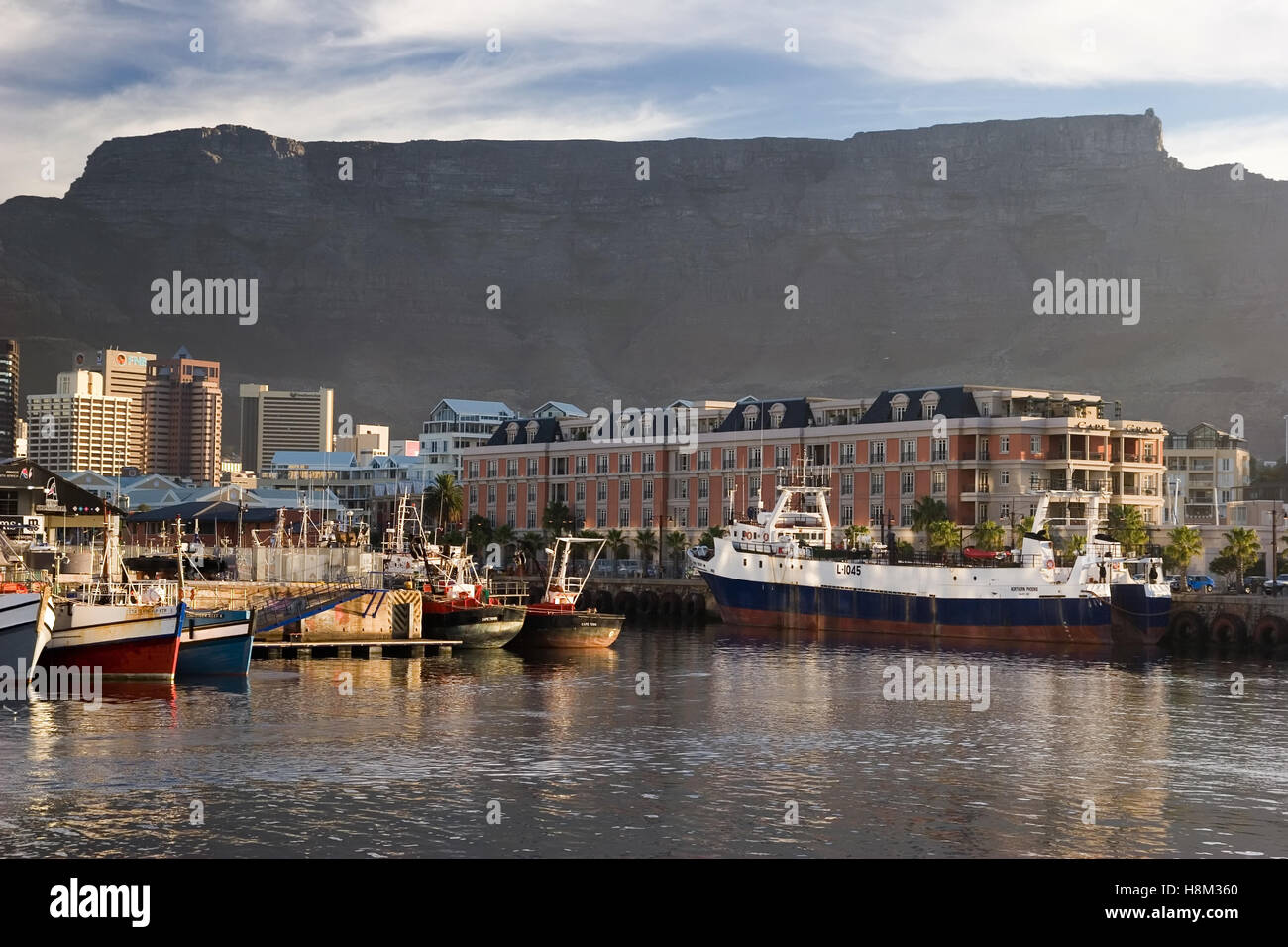cape town waterfront Stock Photo - Alamy