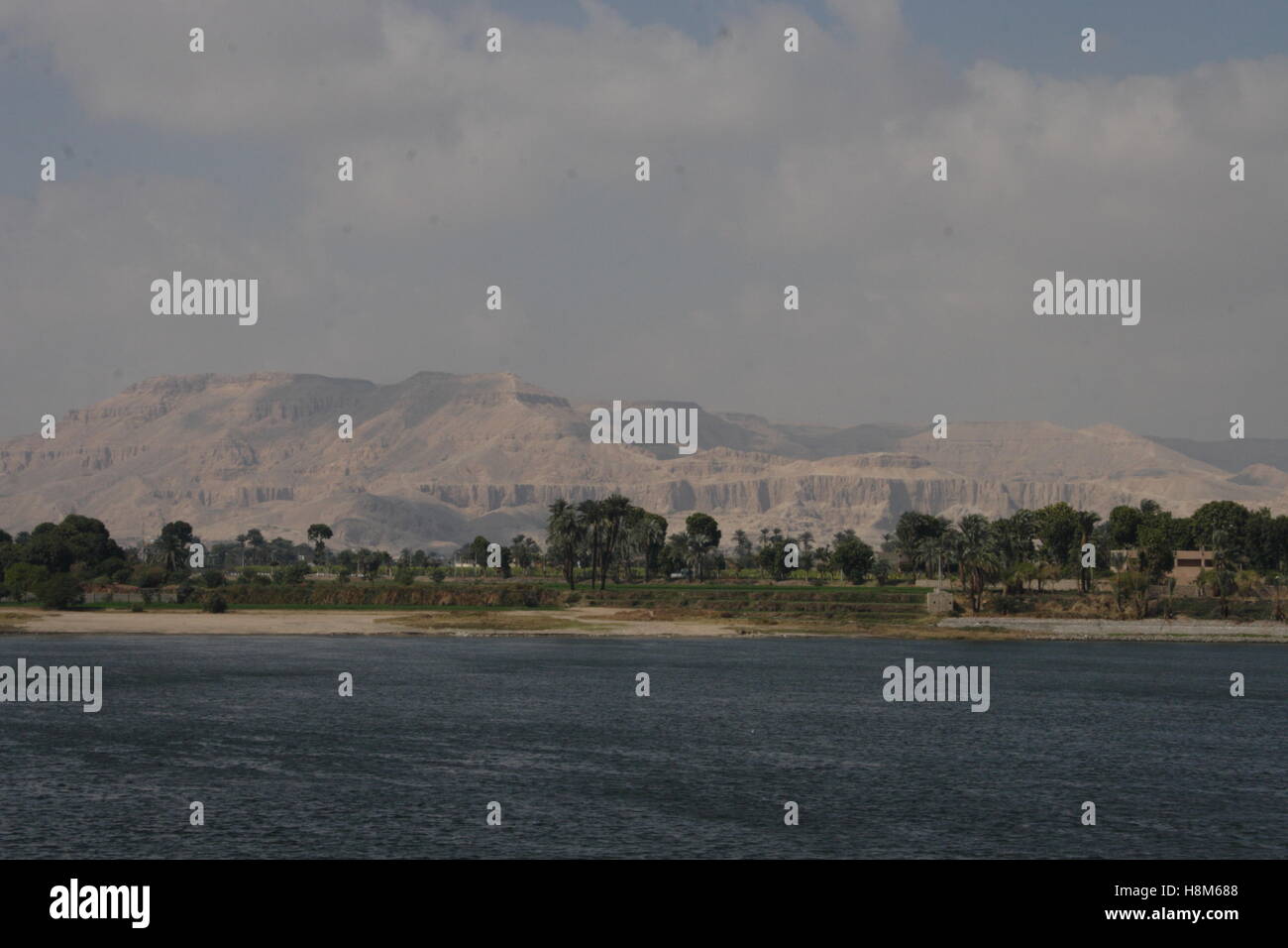 Nile green hi-res stock photography and images - Alamy