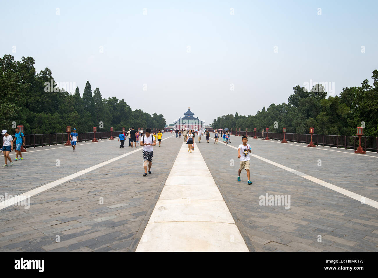 Walking to temple hi-res stock photography and images - Alamy