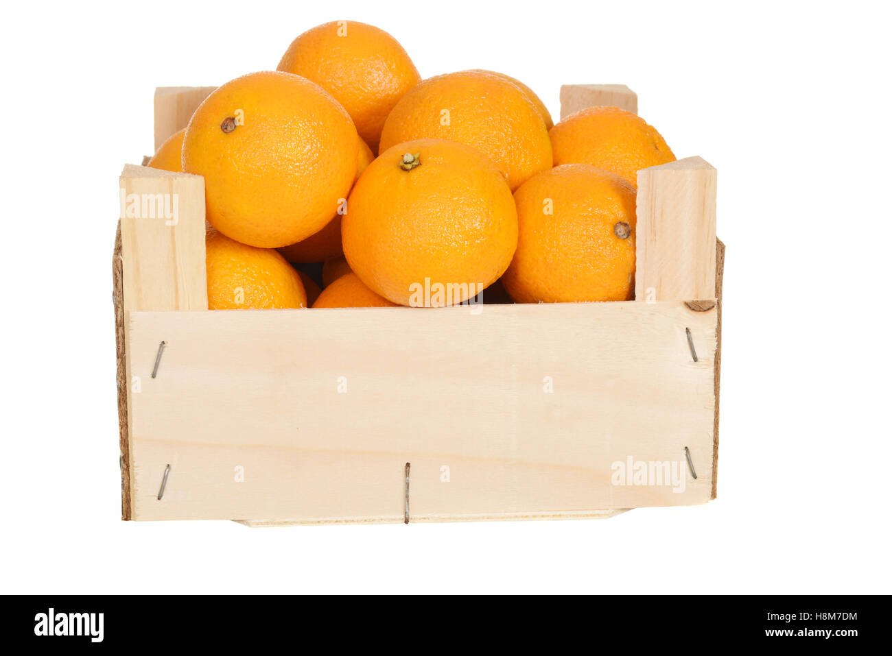 wood box of mandarin oranges Stock Photo - Alamy