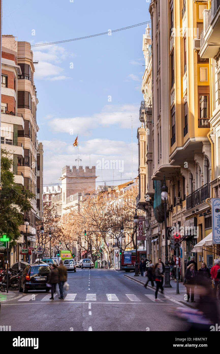 Spain busy street hi-res stock photography and images - Alamy
