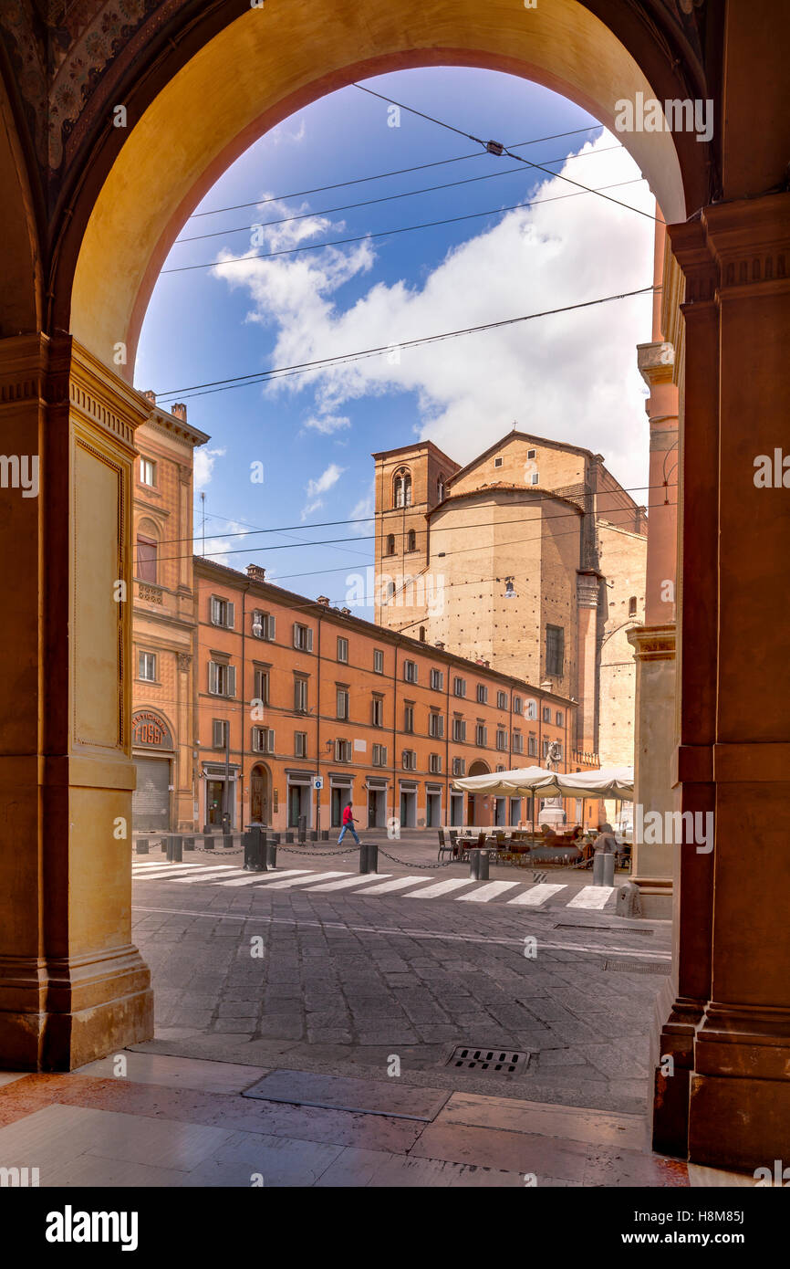 Bologna basilica di san petronio hi-res stock photography and images ...