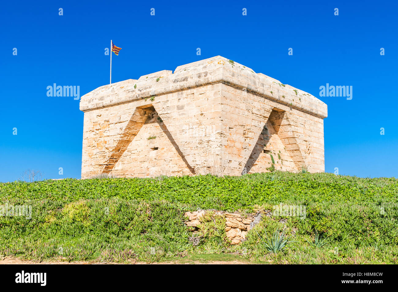 War lookout tower hi-res stock photography and images - Alamy