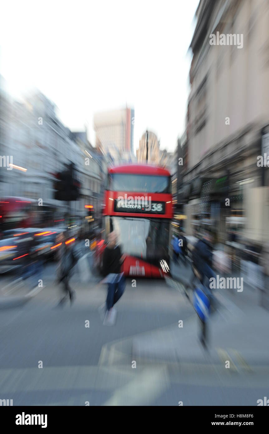 Londons big red bus hi-res stock photography and images - Alamy