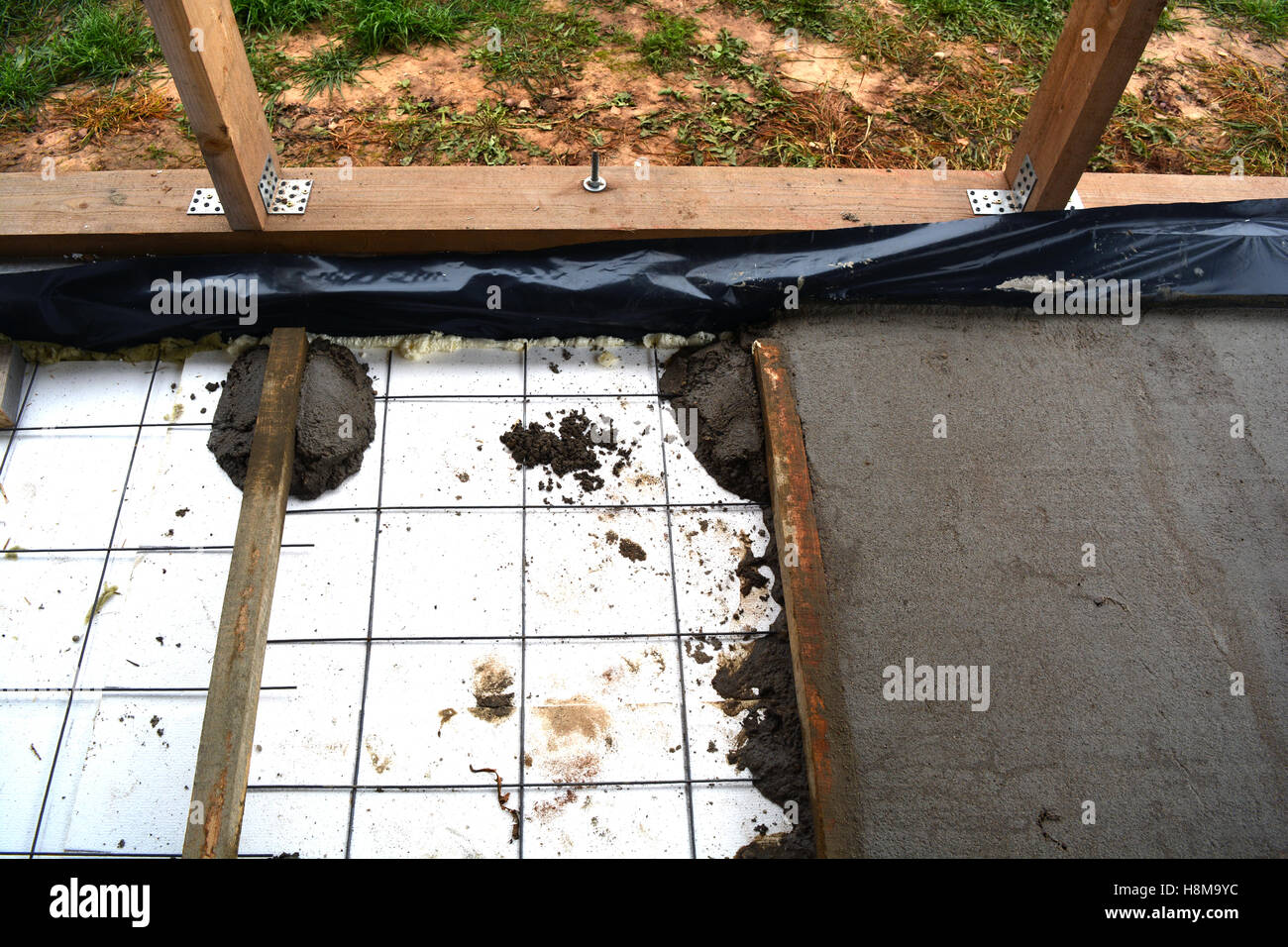 Floor insulation hi-res stock photography and images - Alamy