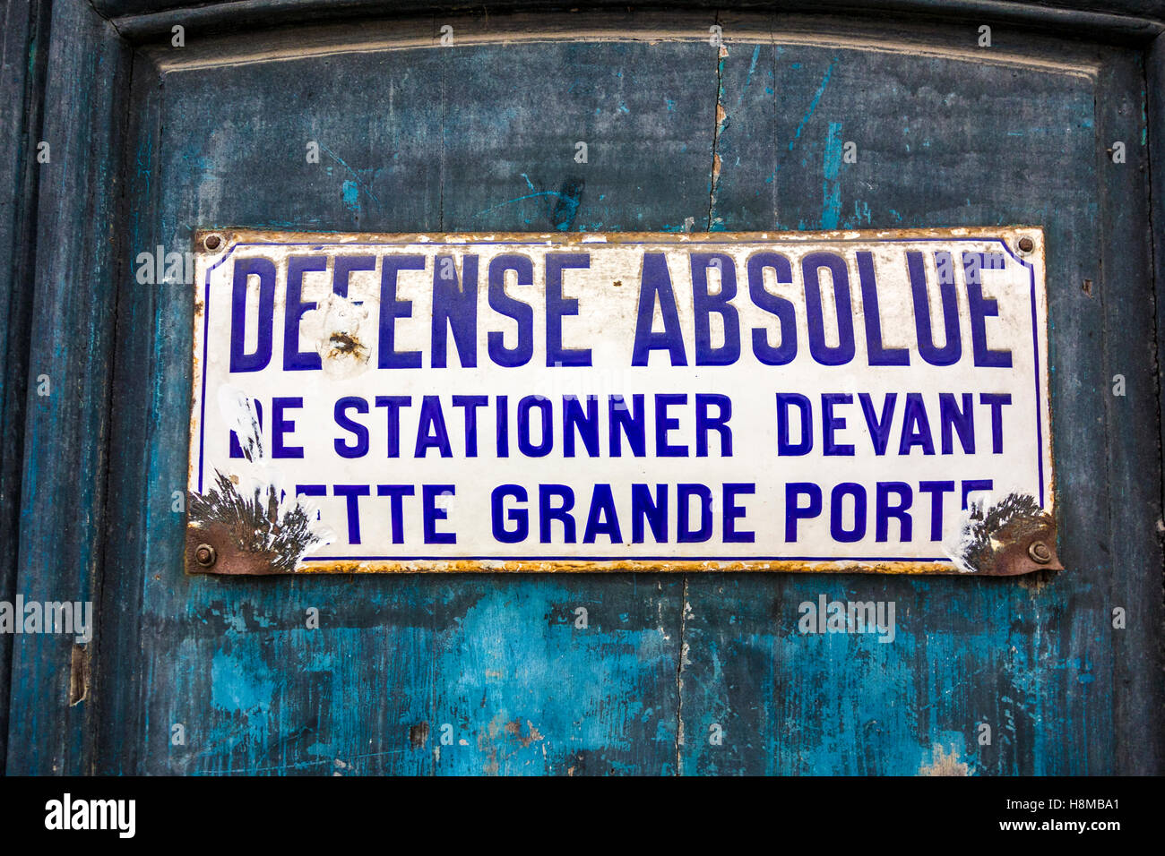 French parking sign hi-res stock photography and images - Alamy