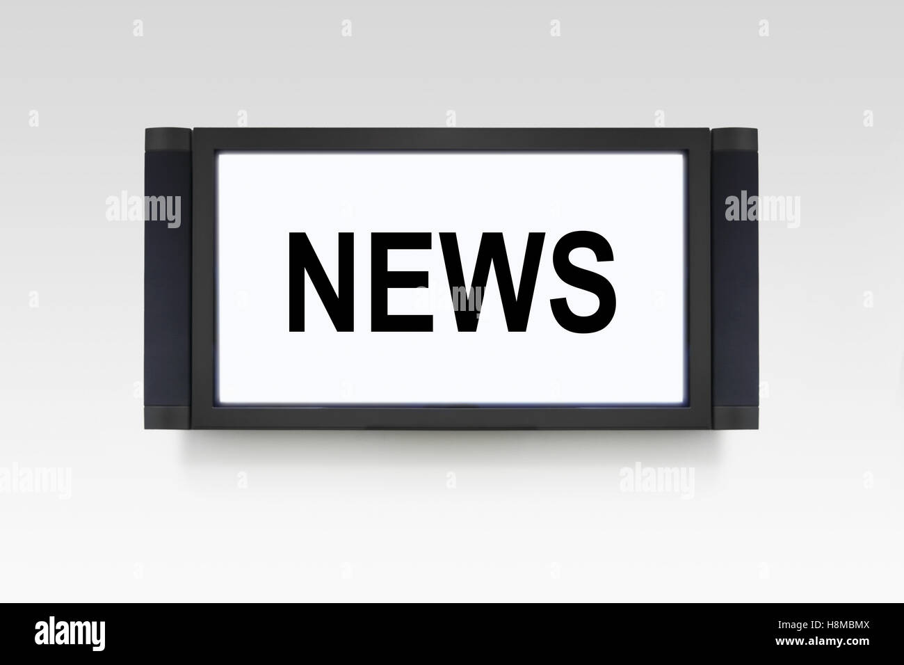 Modern breaking news hi-res stock photography and images - Alamy