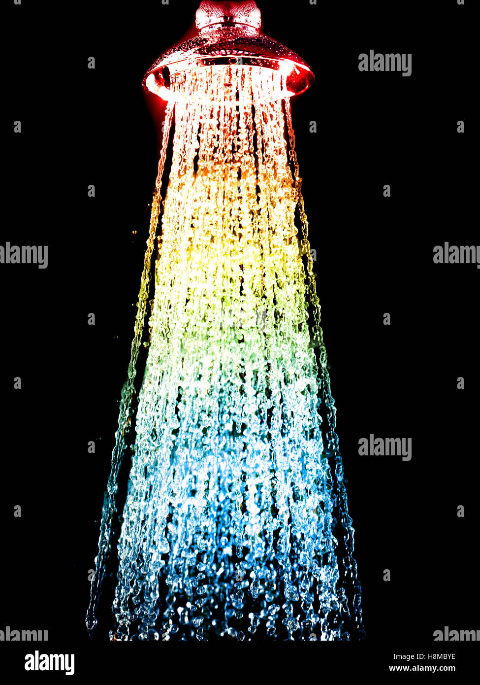 Shower running water hi-res stock photography and images - Alamy