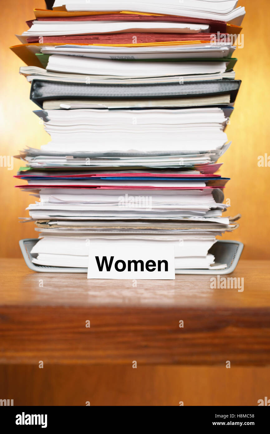 Overflowing desk hi-res stock photography and images - Alamy