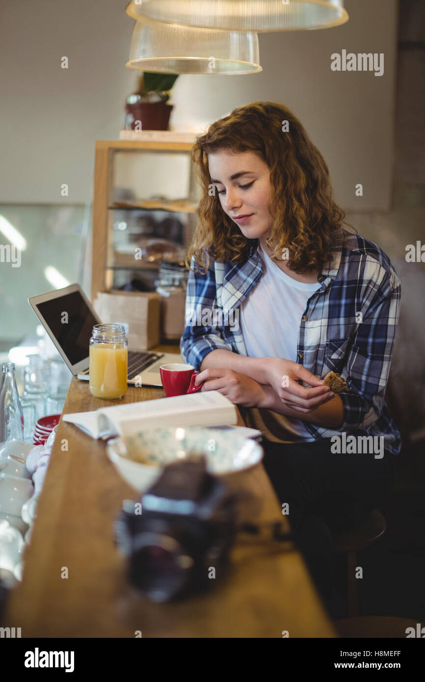 Beautiful woman cup drink reading hi-res stock photography and images ...