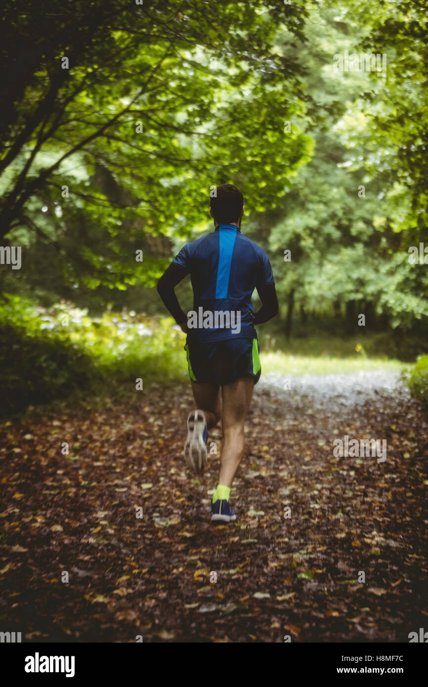Dirt running track hi-res stock photography and images - Alamy