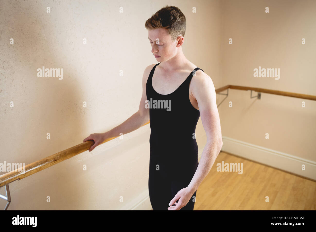 Ballerina practising ballet dance Stock Photo - Alamy
