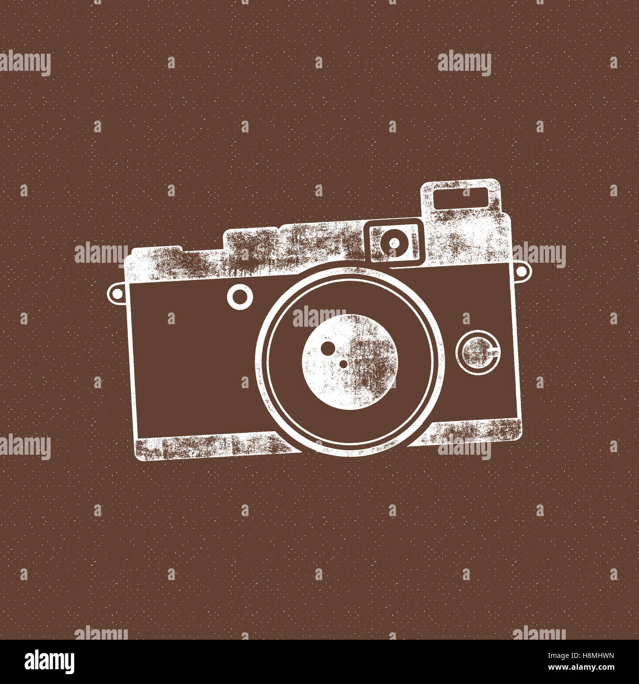 Retro camera icon. Old poster template. Isolated on grunge halftone ...