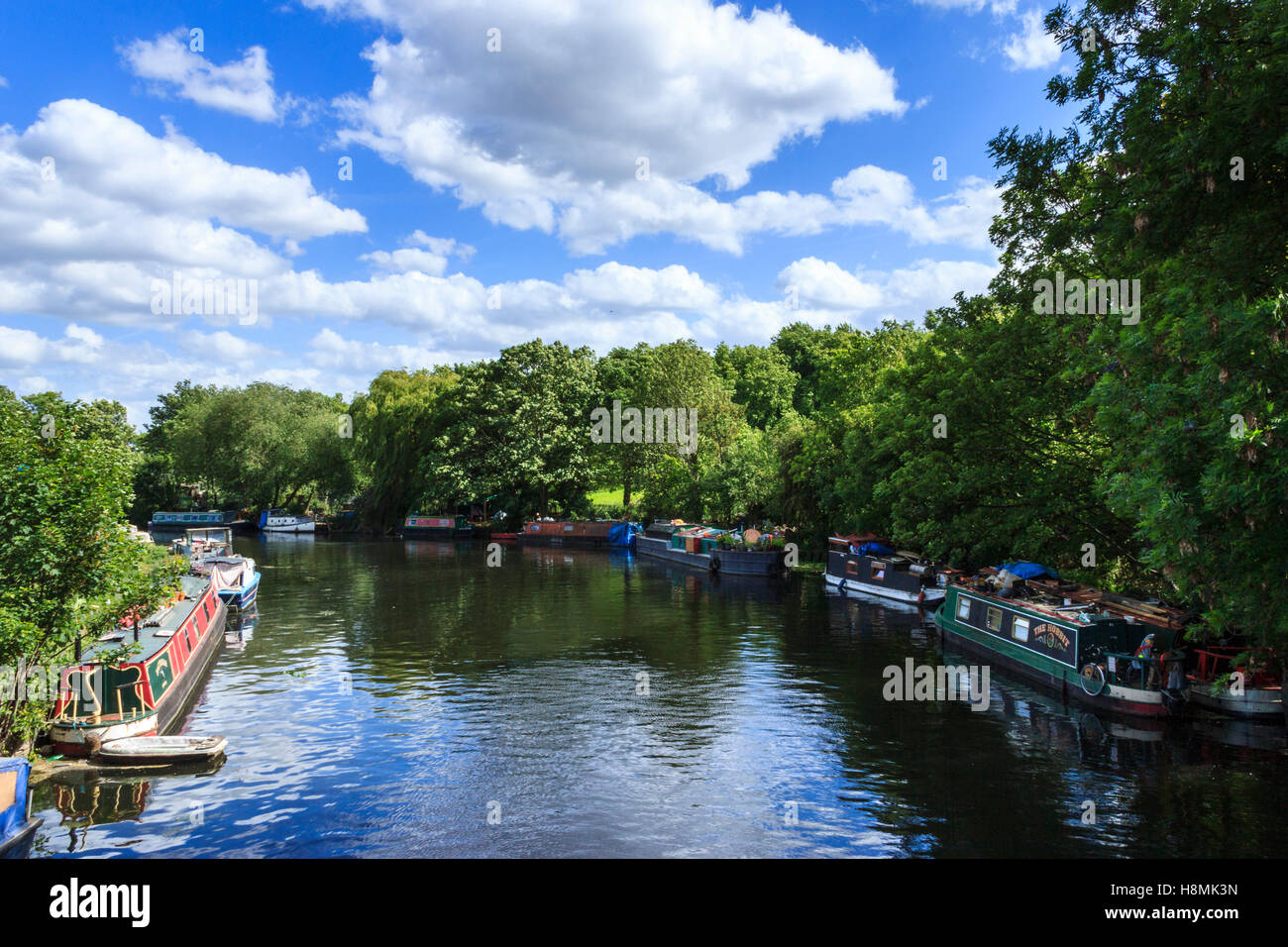 Springfield Marina River Lea River High Resolution Stock Photography ...