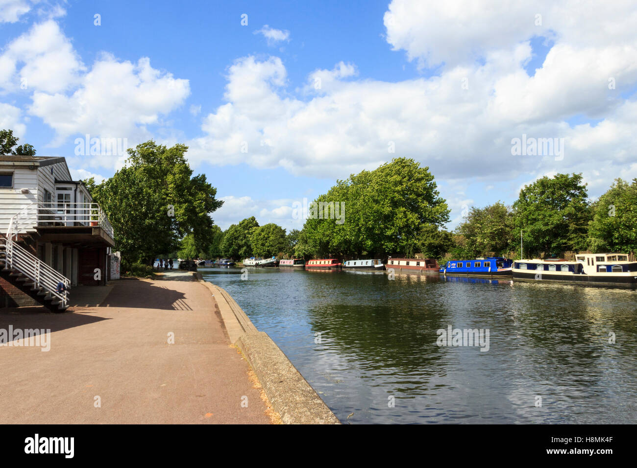 View upriver on the River Lea at Upper Clapton, London, UK, Lea Rowing ...