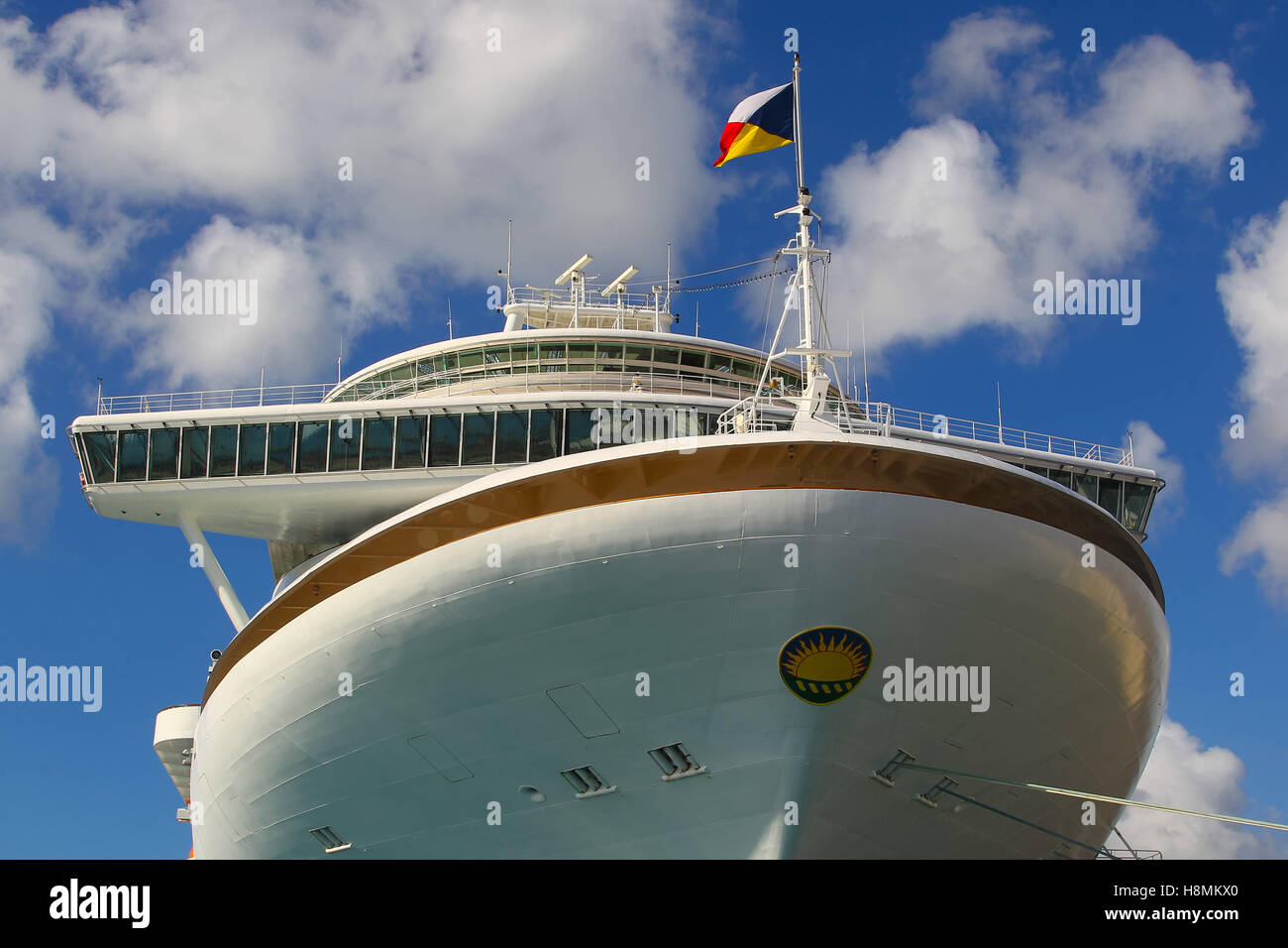 P & O Cruise ship, MS Azura Stock Photo - Alamy