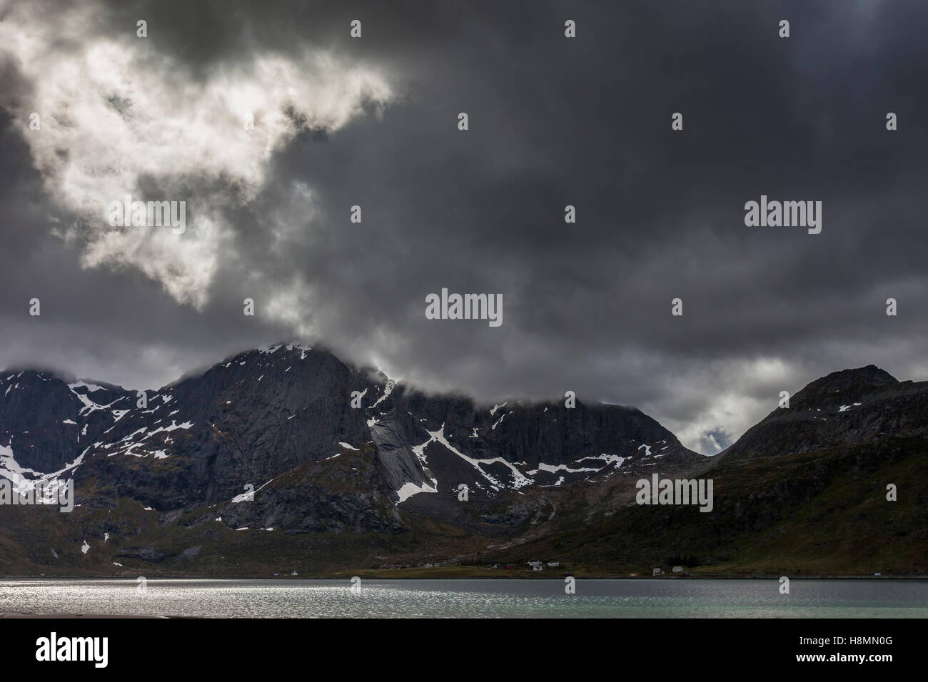 Wild weather over the mountains. Bay at Kilan, near Flakstad, Lofoten ...
