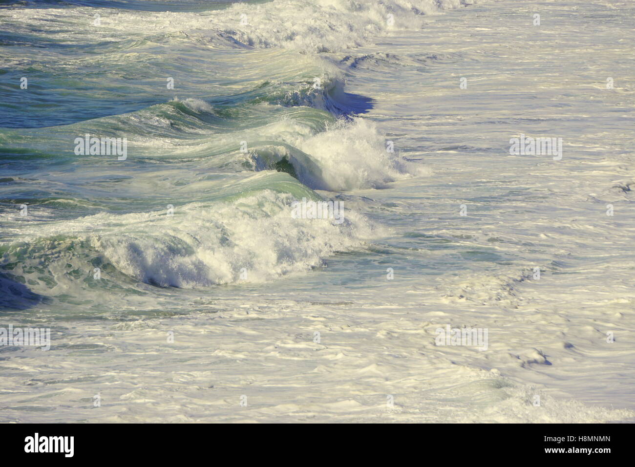 Pacific waves hi-res stock photography and images - Alamy