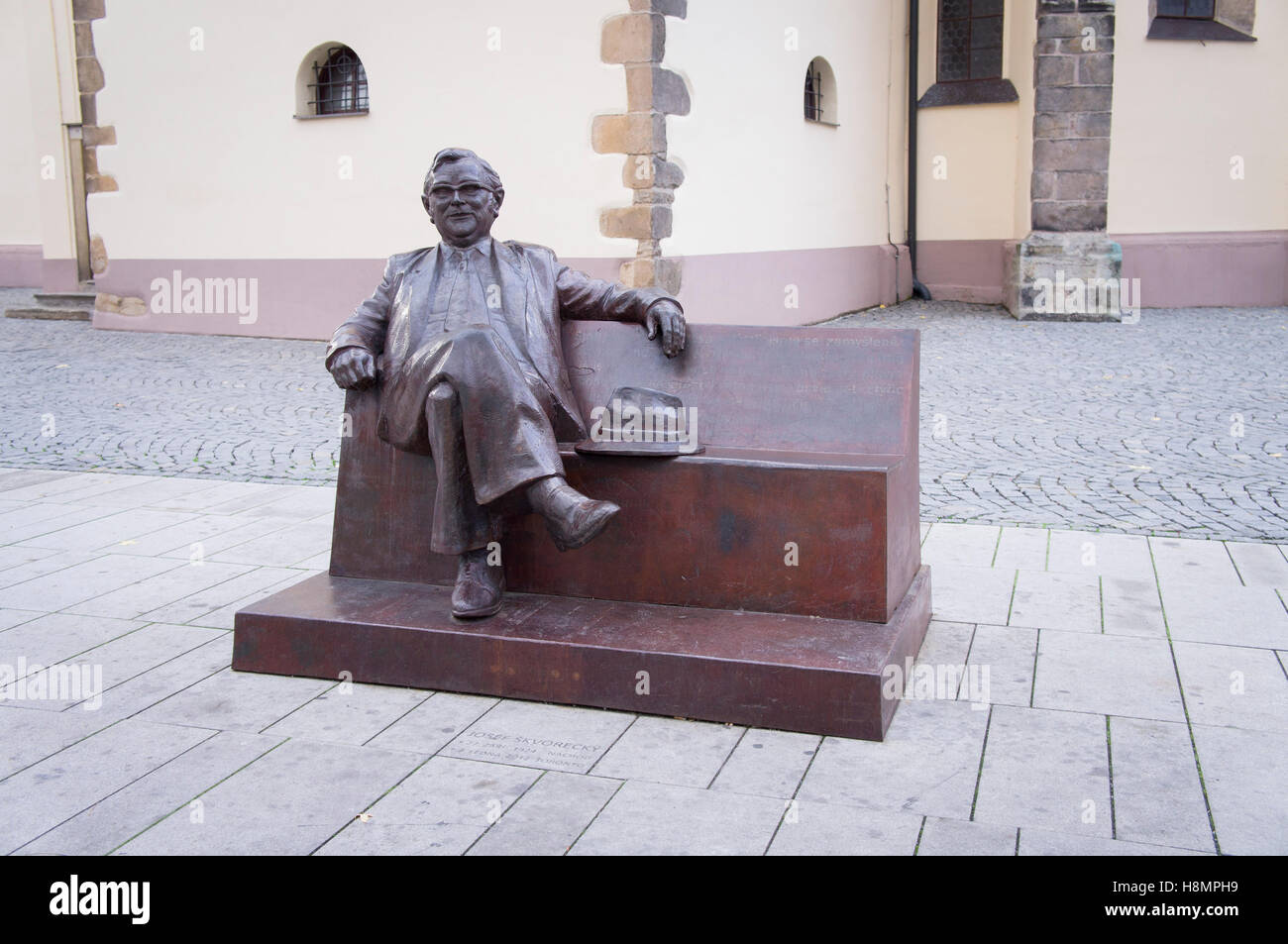 bench and statue of Josef Skvorecky Stock Photo - Alamy