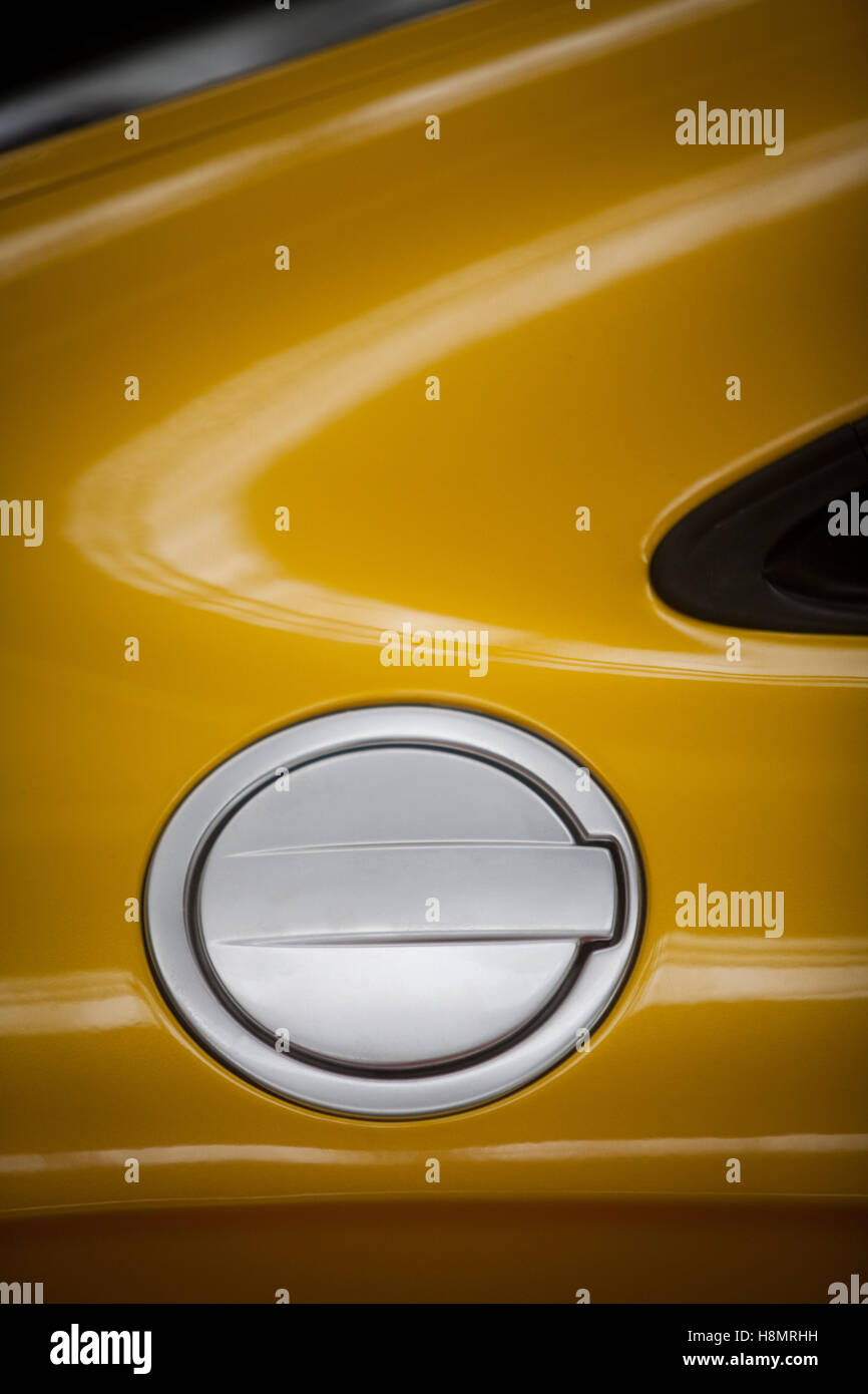 Close up shot of a car's fuel tank lid, closed Stock Photo - Alamy