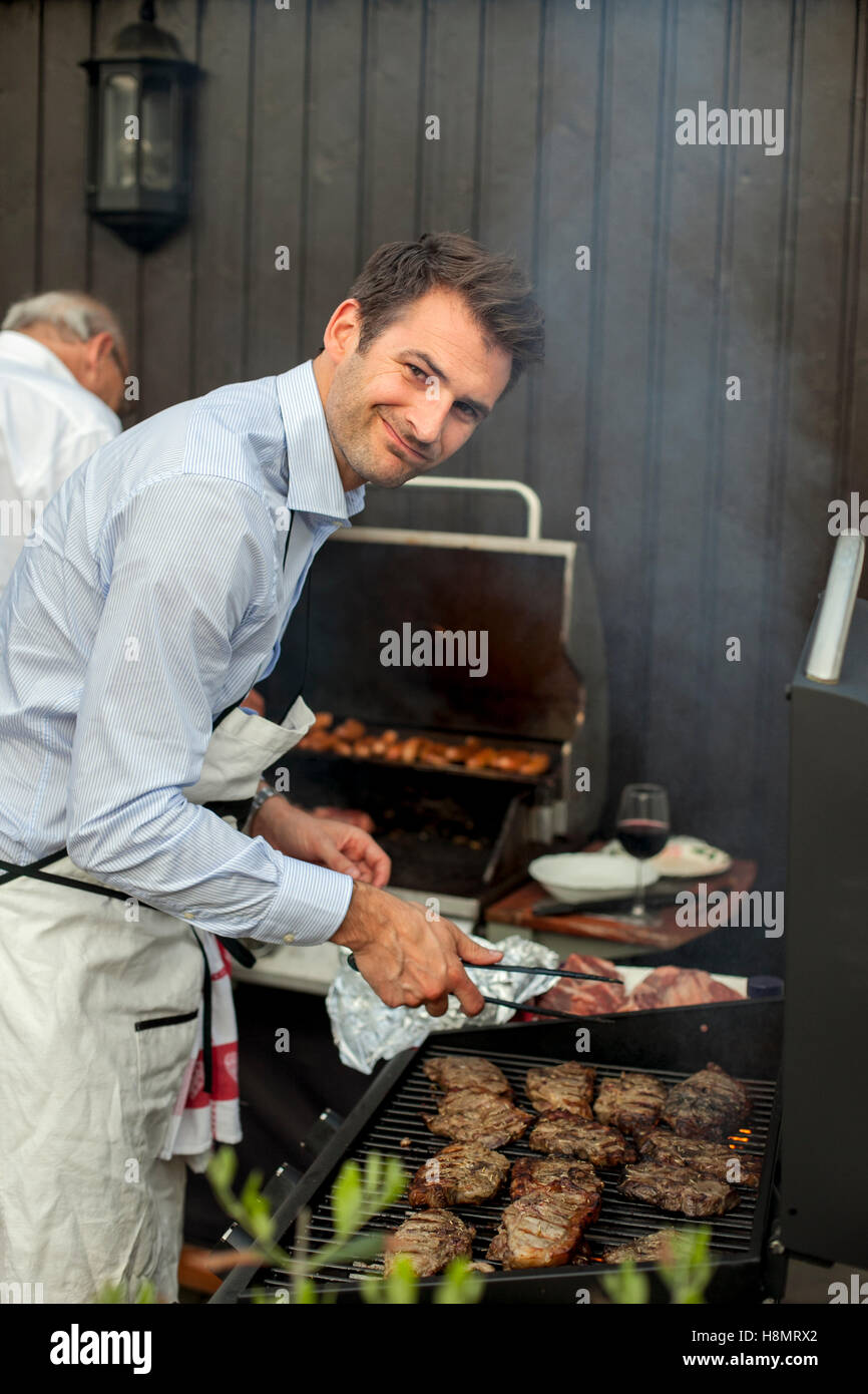 Two men about 30 years old hi-res stock photography and images - Alamy