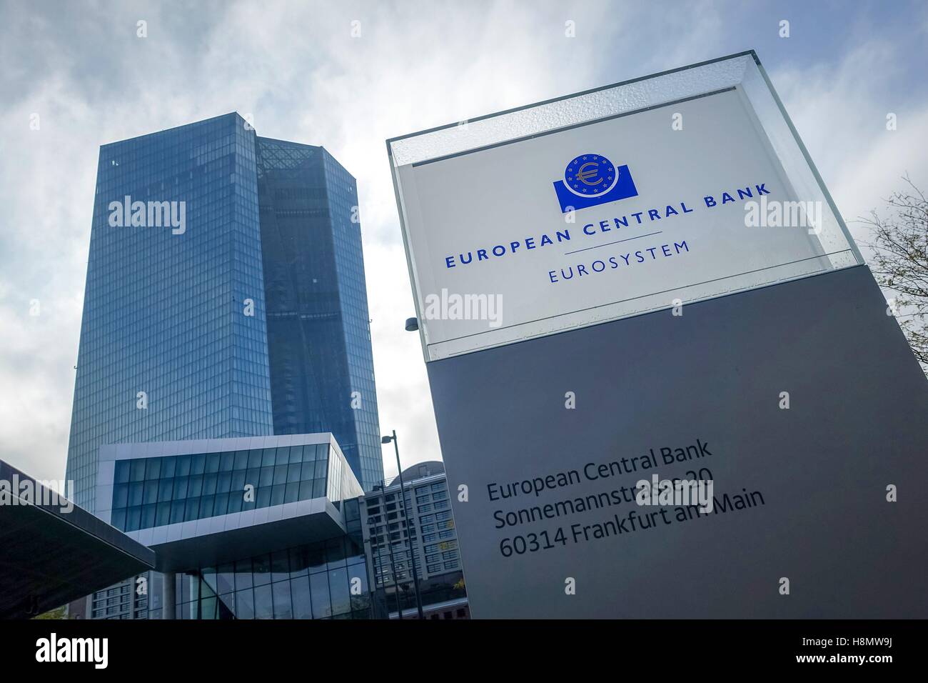 Germany: Main entrance of European Central Bank (ECB) HQs in Frankfurt ...