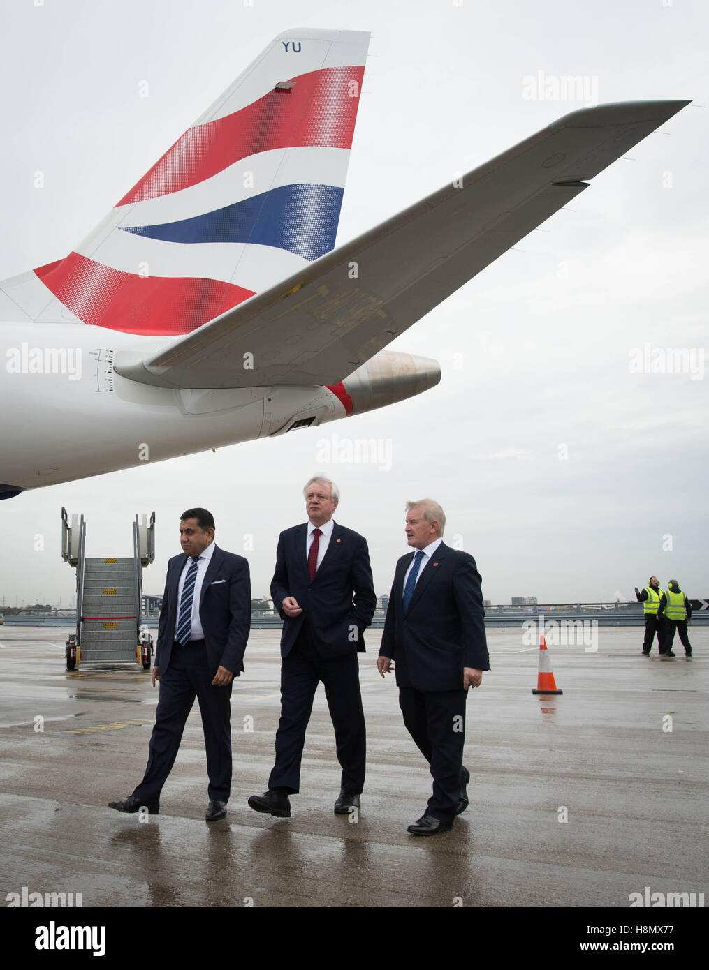 David davis centre hi-res stock photography and images - Alamy