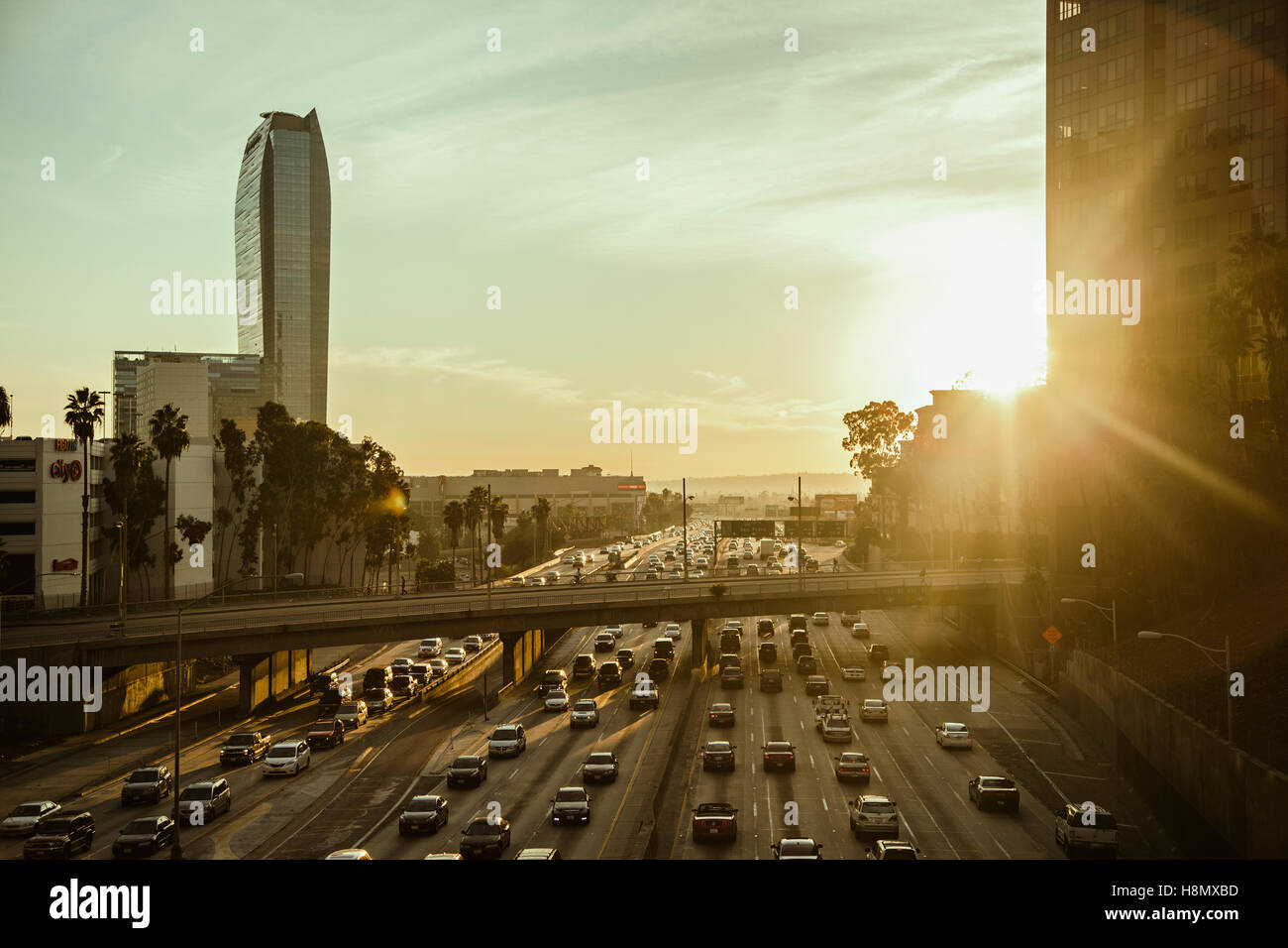 City motorways hi-res stock photography and images - Alamy
