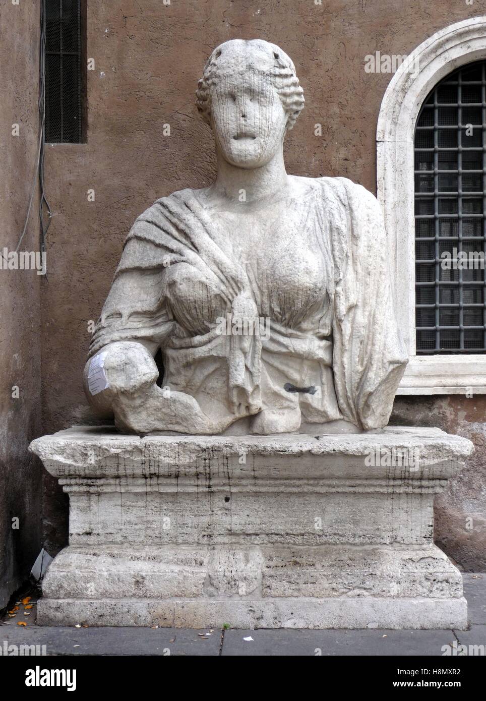 Speaking statue Madama Lucrezia in Rome, Italy, pictured 23 April 2016 ...