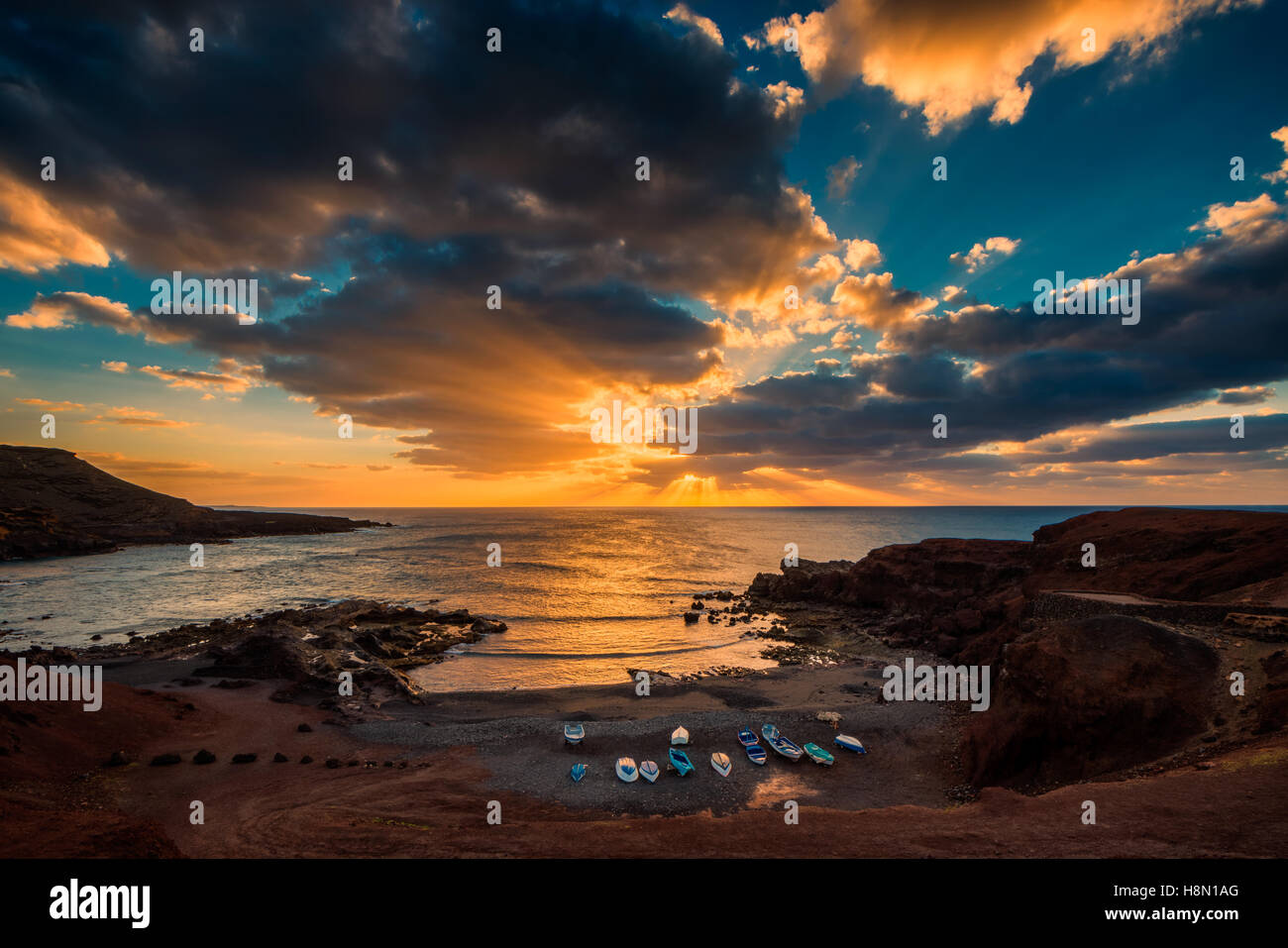 Sunset beach in spain wide hi-res stock photography and images - Alamy