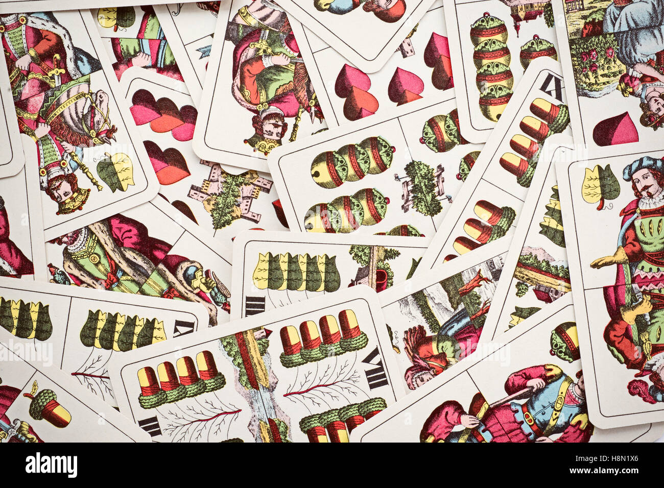 German playing cards hi-res stock photography and images - Alamy