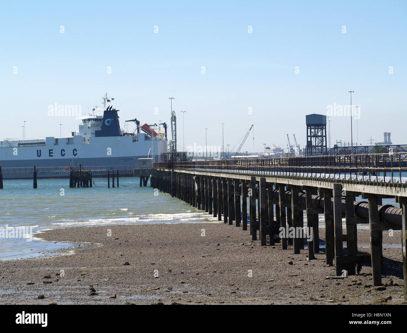Jetty at Southampton Sailing Club, Woolston, Southampton, Hampshire UK ...