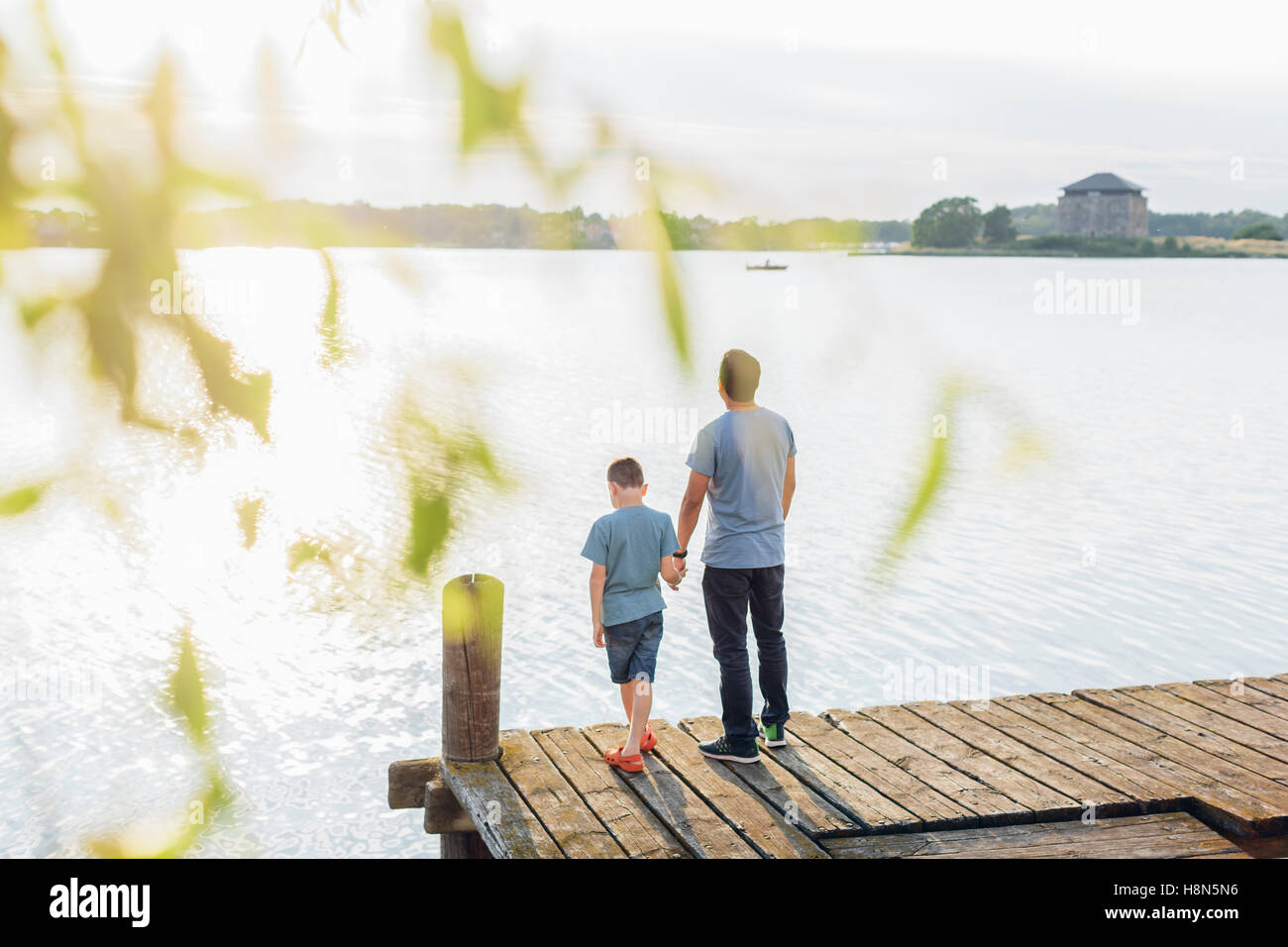 Man kids lake hi-res stock photography and images - Alamy