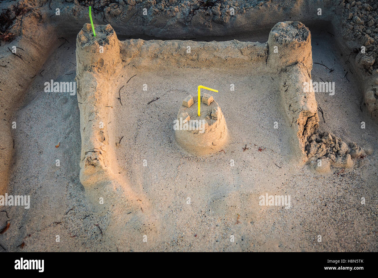 Sandcastle sand castle sculpture hi-res stock photography and images ...