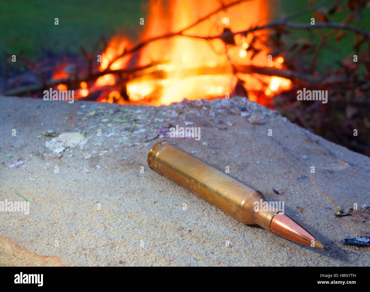Brass cased cartridge heating fire hi-res stock photography and images ...