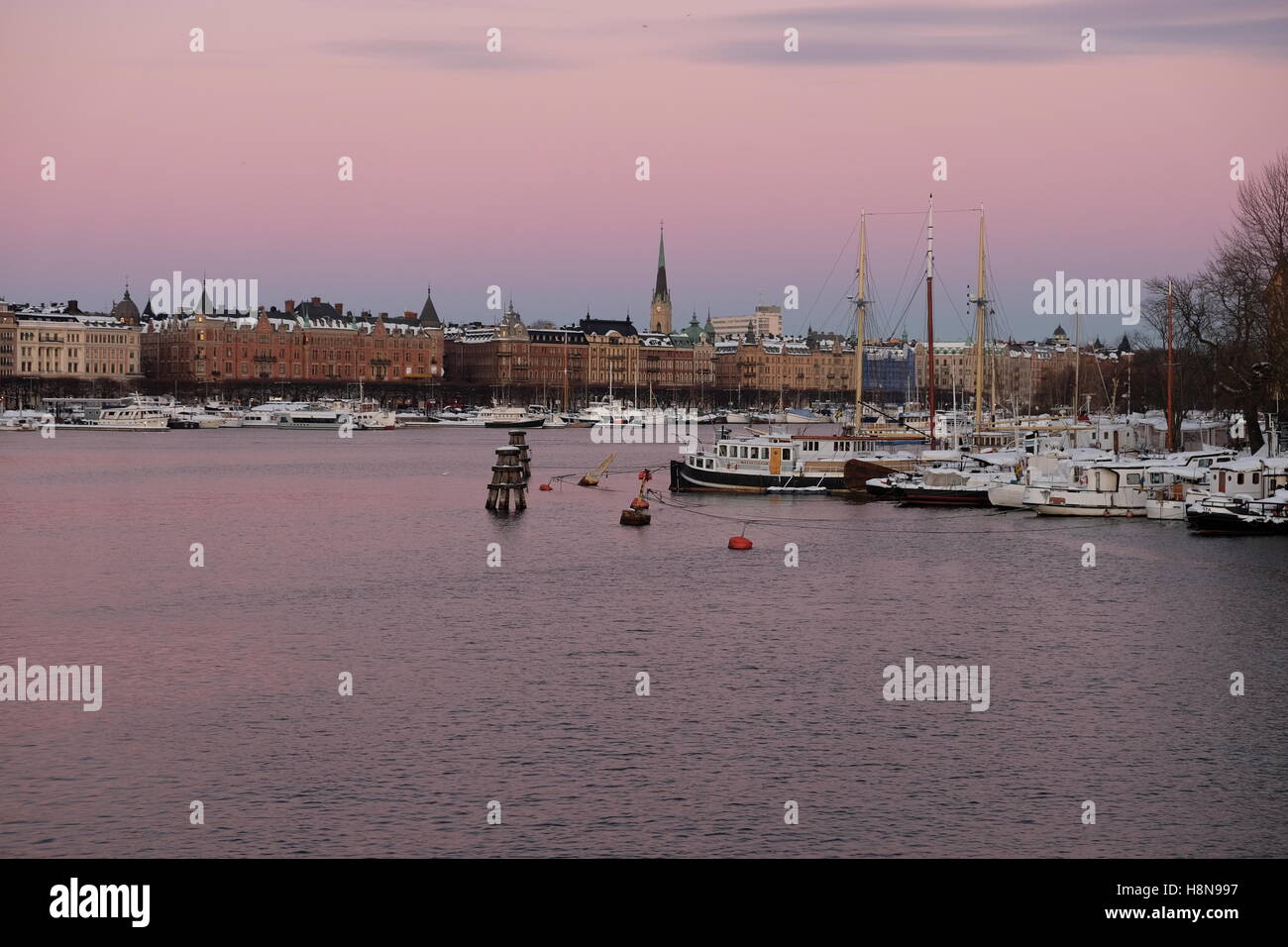 Stockholm harbor hi-res stock photography and images - Alamy