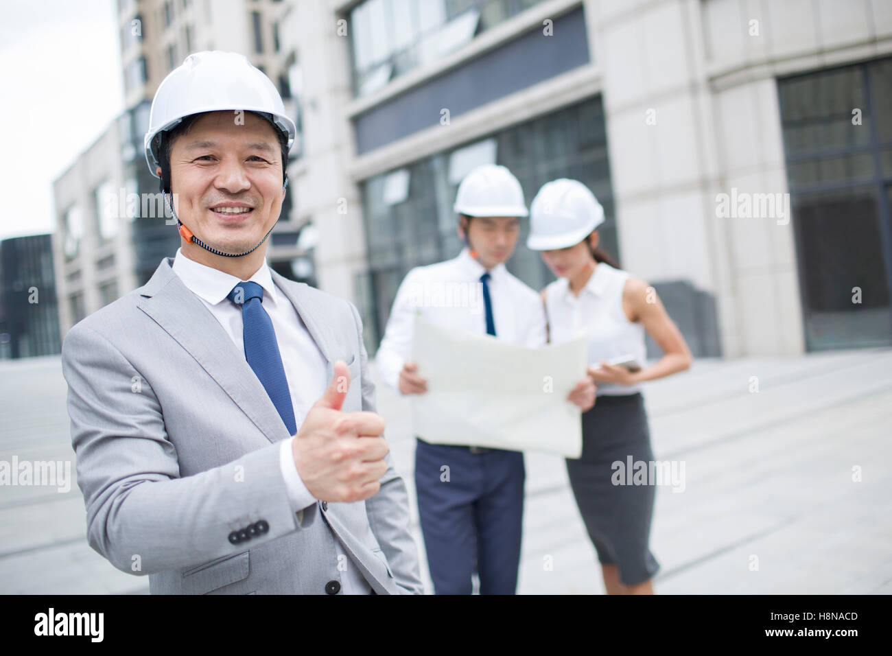 Chinese architects hi-res stock photography and images - Alamy