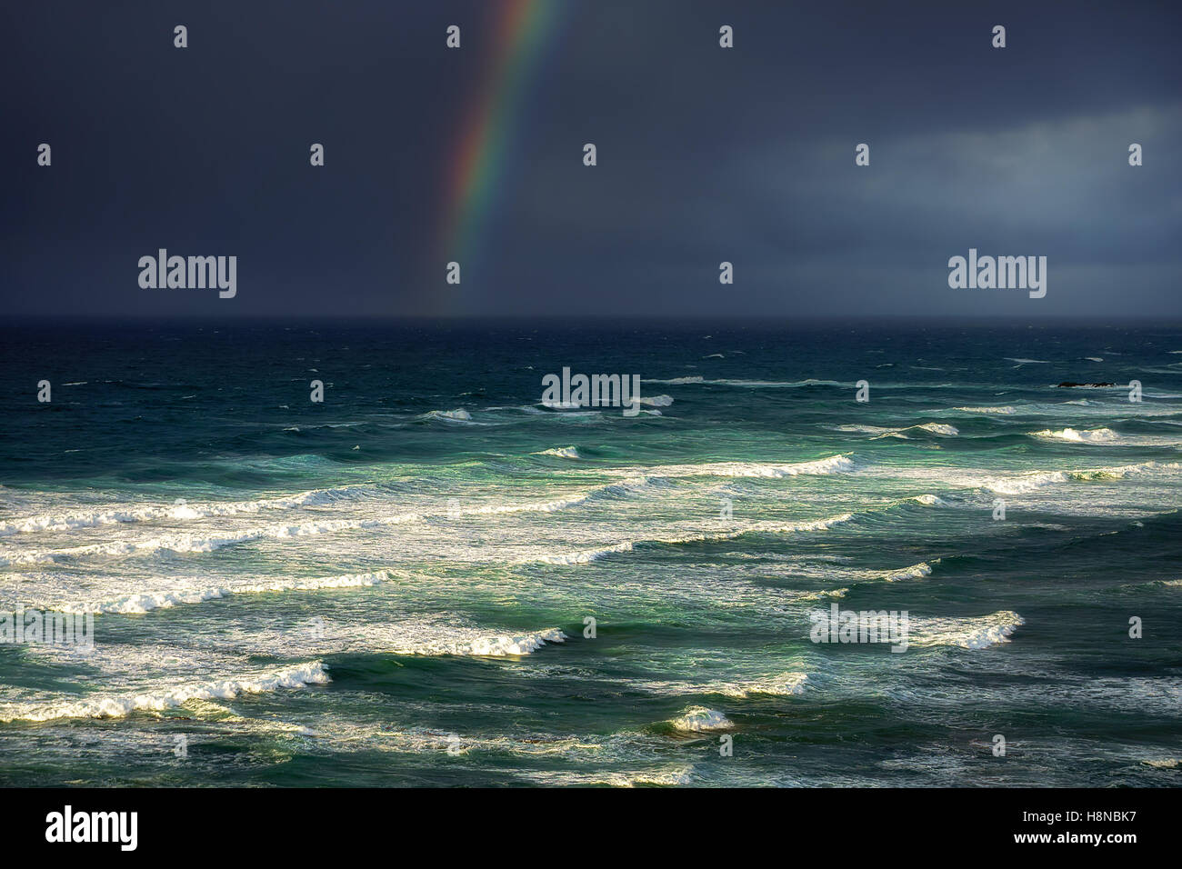 Beautiful rainbow ocean waves hi-res stock photography and images - Alamy