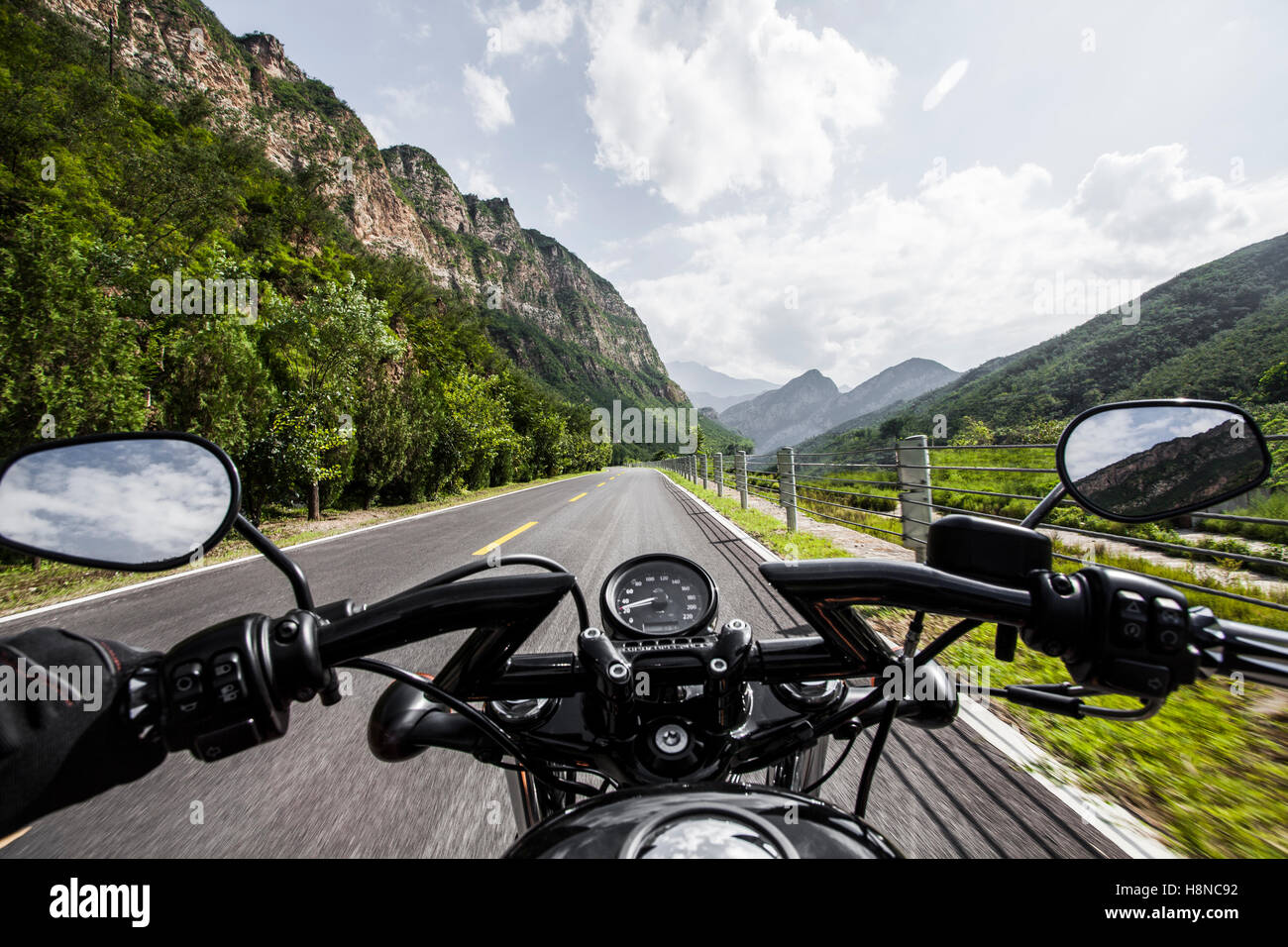 Rolling motorcycle hi-res stock photography and images - Alamy