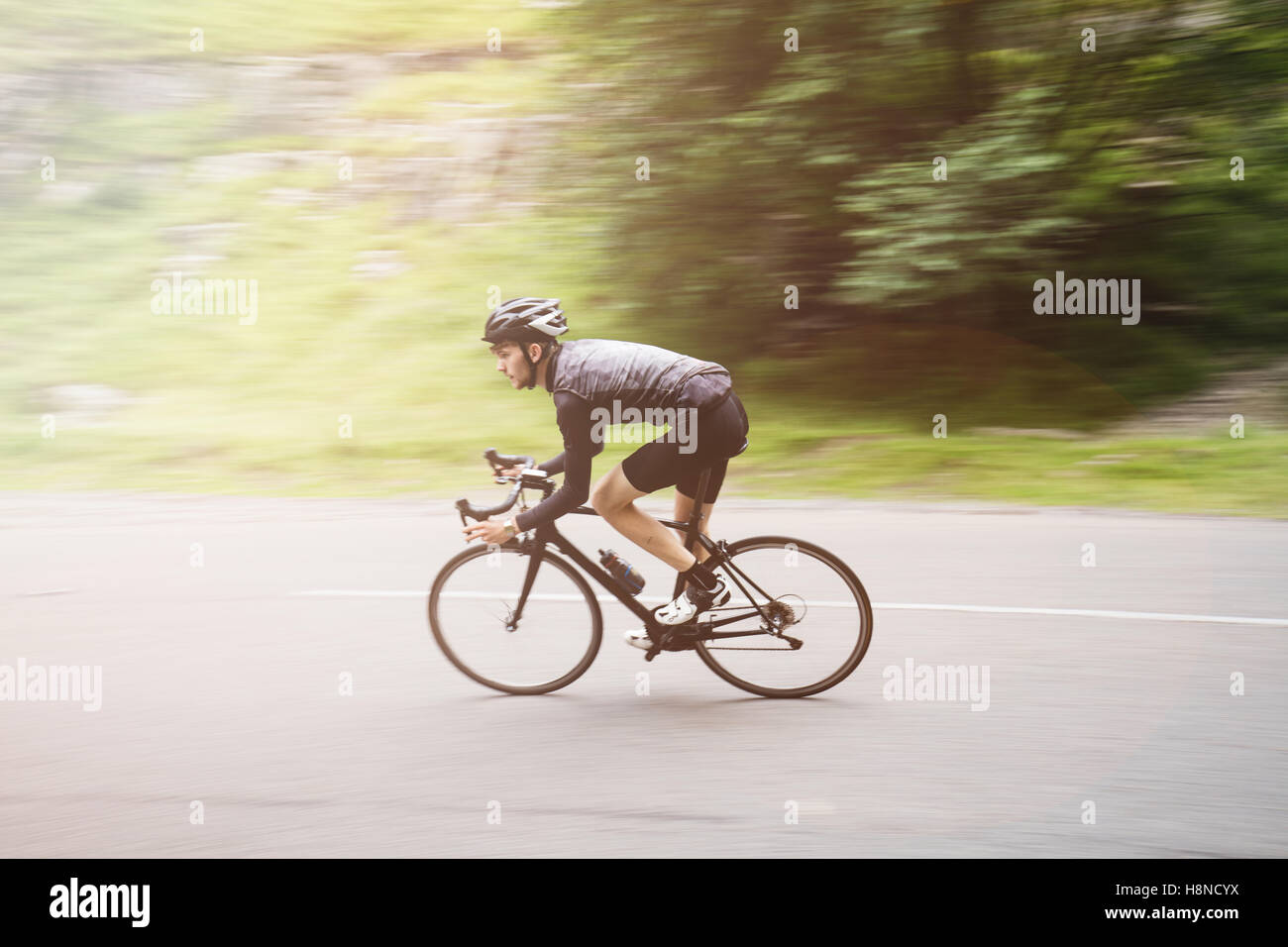 Going round a corner hi-res stock photography and images - Alamy
