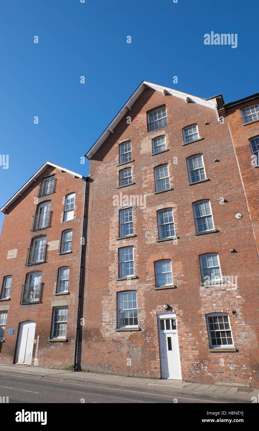 City flour mills in gloucester hi-res stock photography and images - Alamy