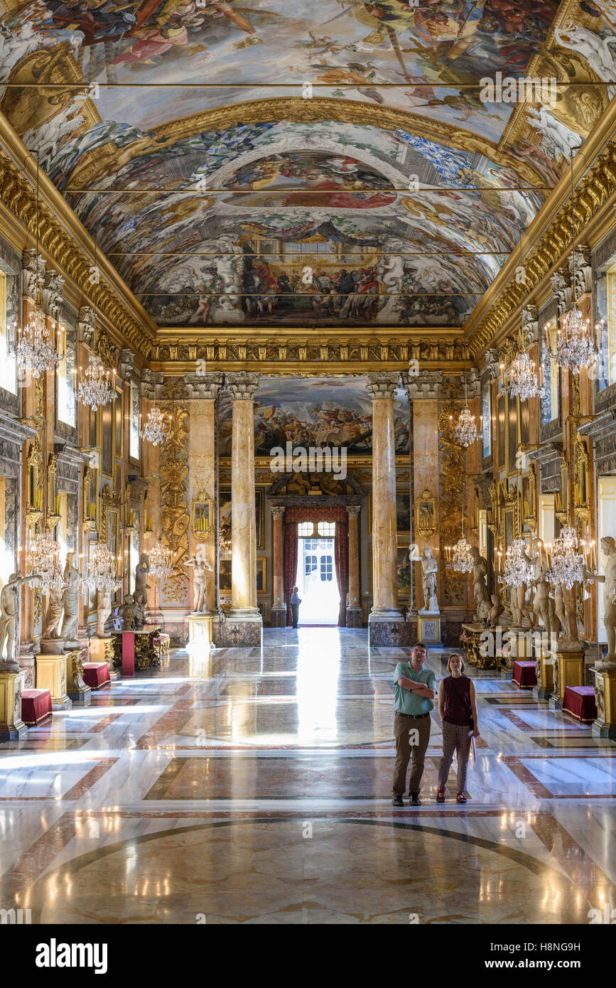 Colonna Gallery High Resolution Stock Photography and Images - Alamy