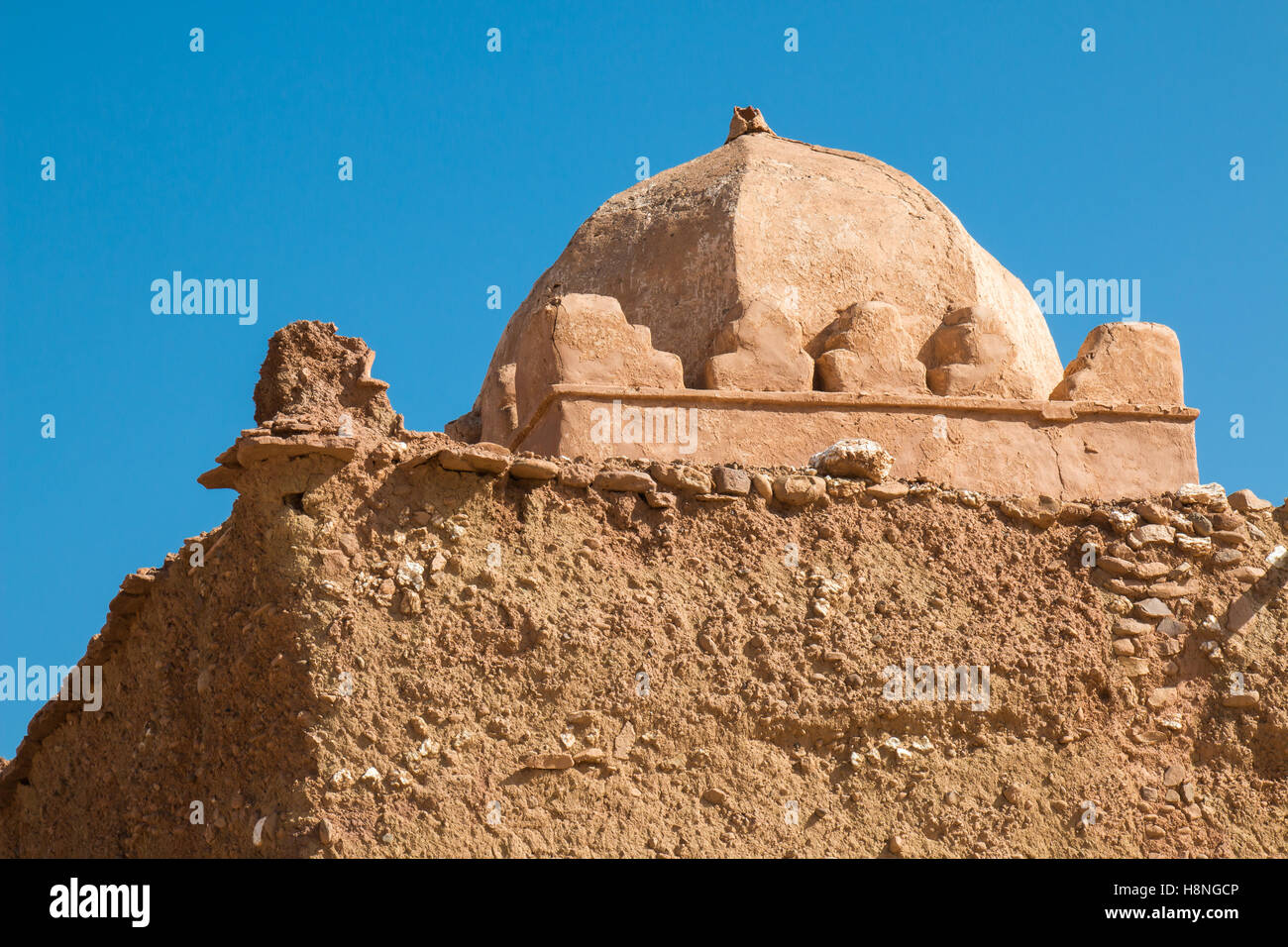 Dome africa mosque hi-res stock photography and images - Alamy