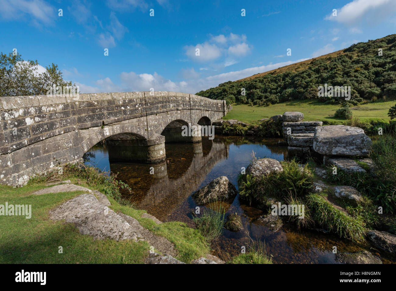 Bellever Bridge over the East Dart River on Dartmoor Stock Photo - Alamy