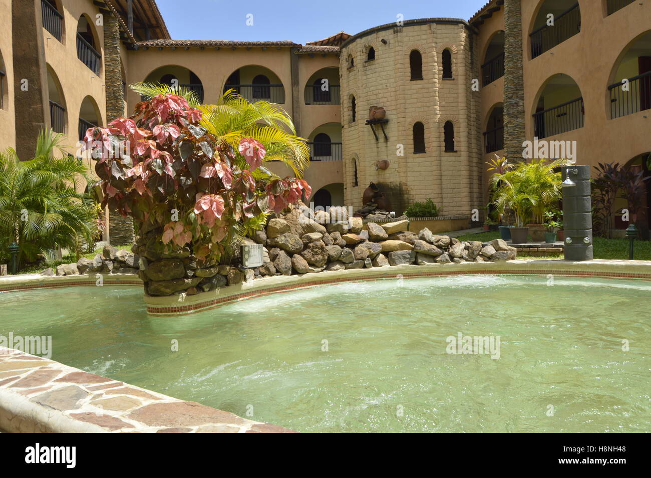 Venezuela building windows hi-res stock photography and images - Alamy