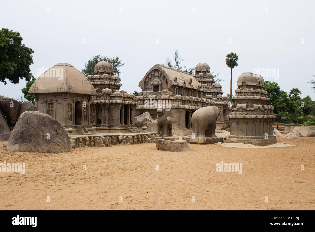 The amazing temples of Mahabalipuram Stock Photo - Alamy