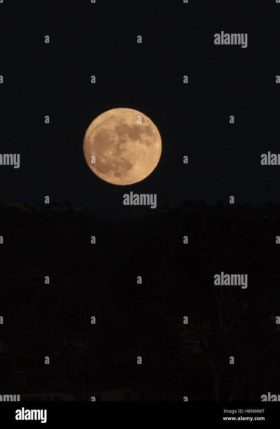 Super moon over Laguna Beach, California, United States Stock Photo - Alamy