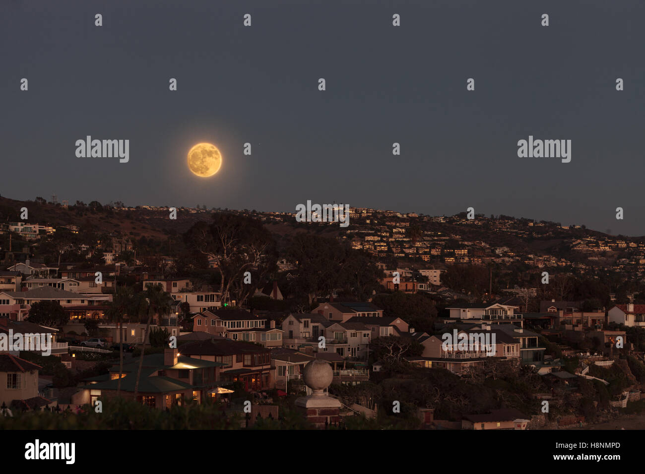 Super moon over Laguna Beach, California, United States Stock Photo - Alamy