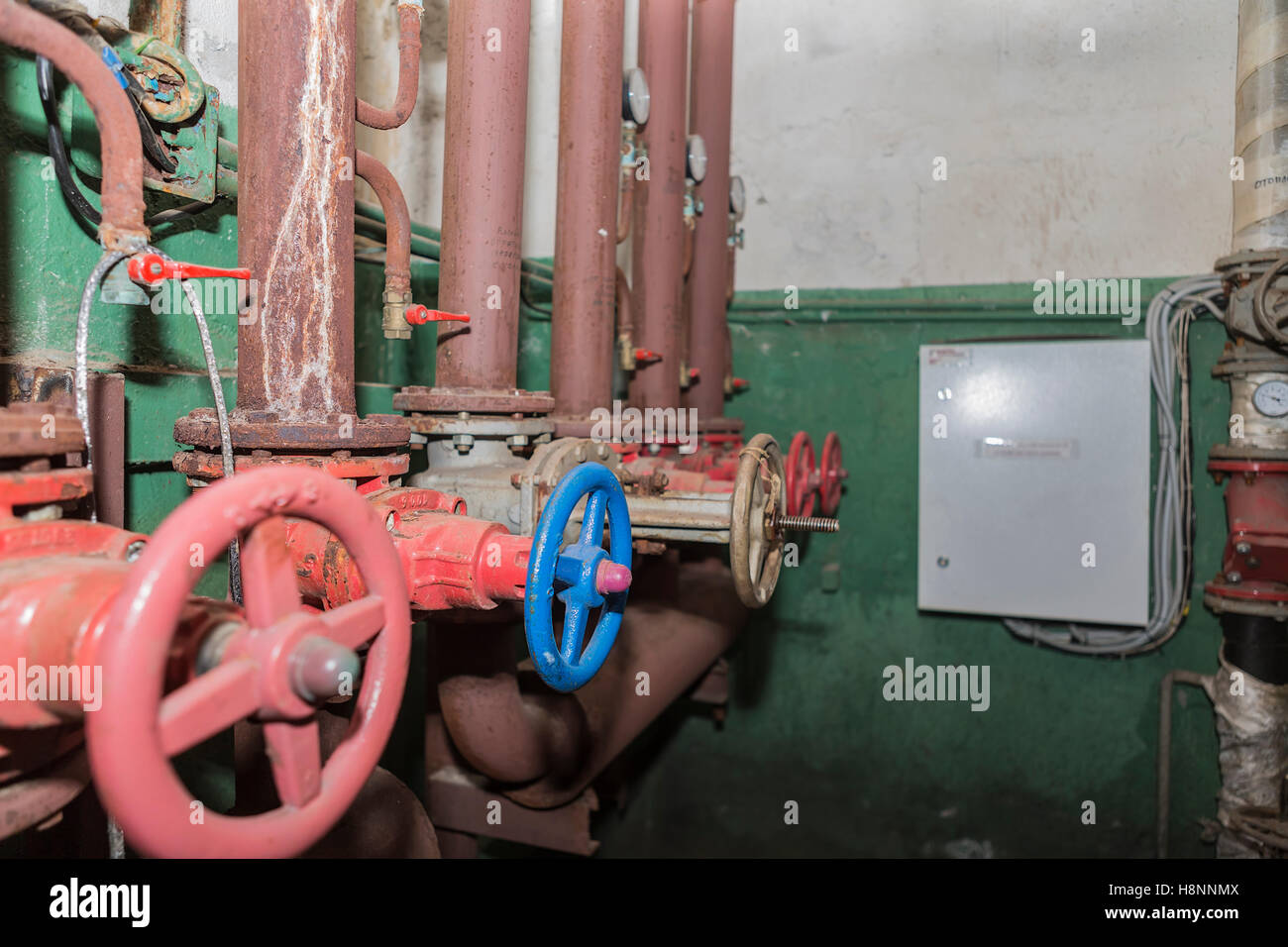 Boiler valve hi-res stock photography and images - Alamy