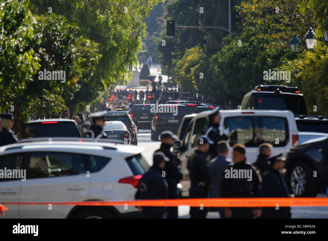 Presidential convoy hi-res stock photography and images - Alamy